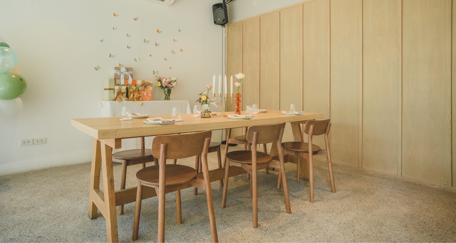 Kinlenn Eatery & Play | Modernist Cafe serving original Thai taste ...